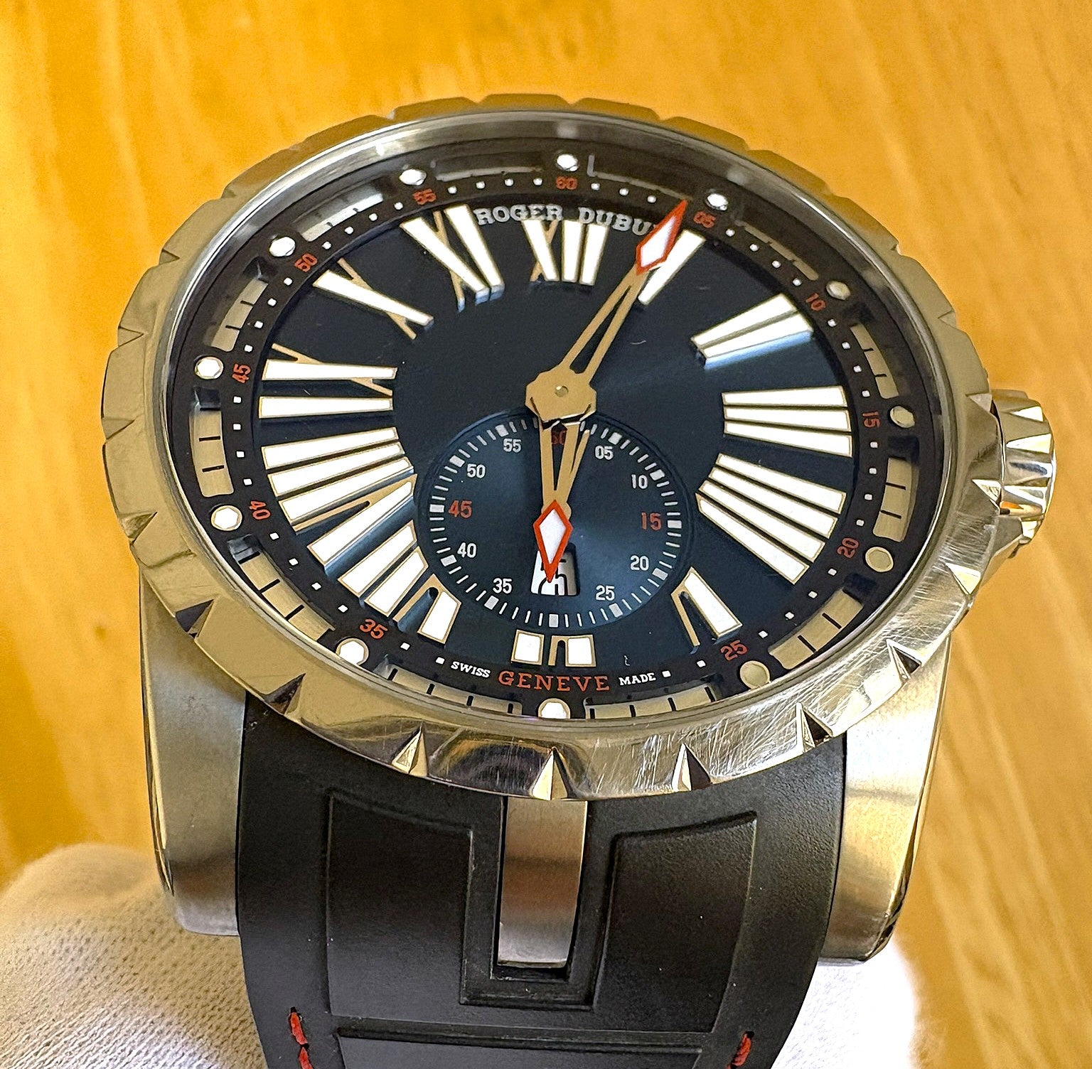 Roger Dubuis Excalibur 45 DBEX0602 (used good condition) – Time Japan